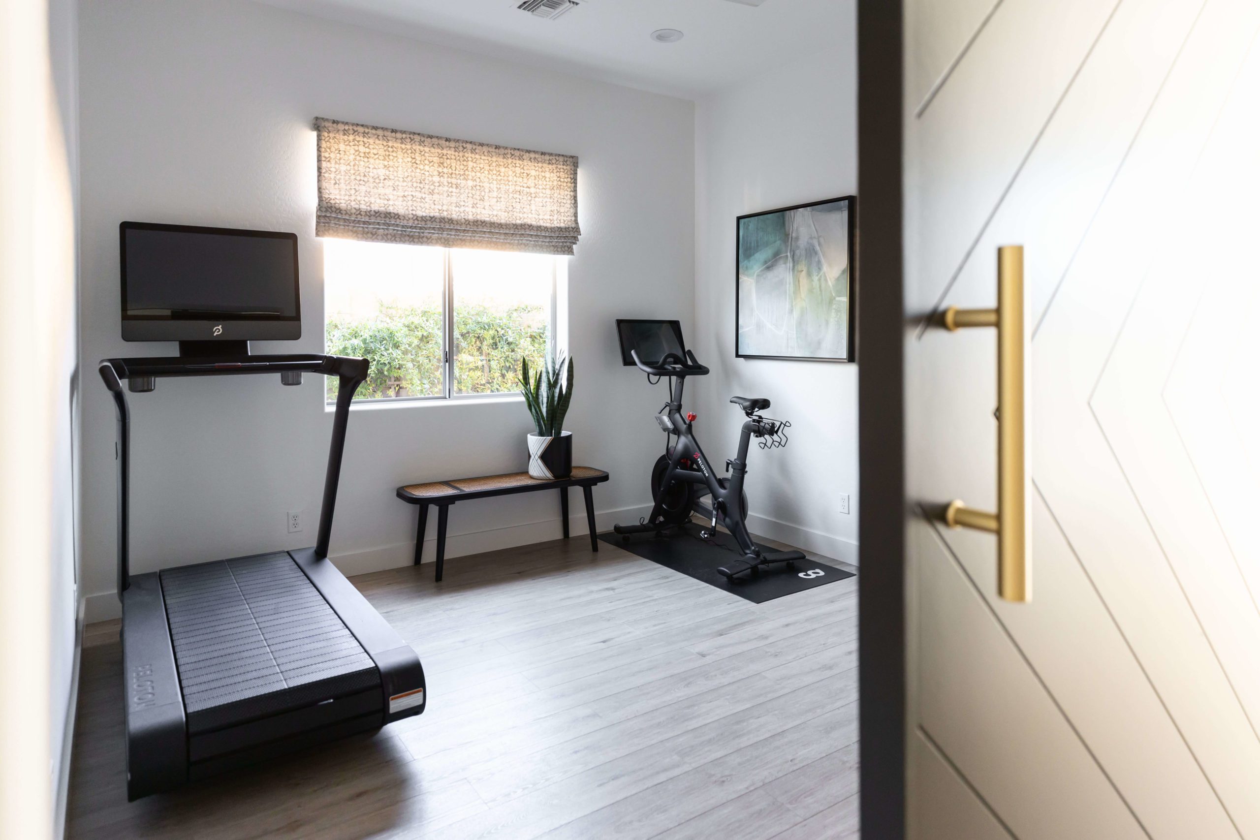 Gym Interior Design Transform Your Gym Space Living With Lolo